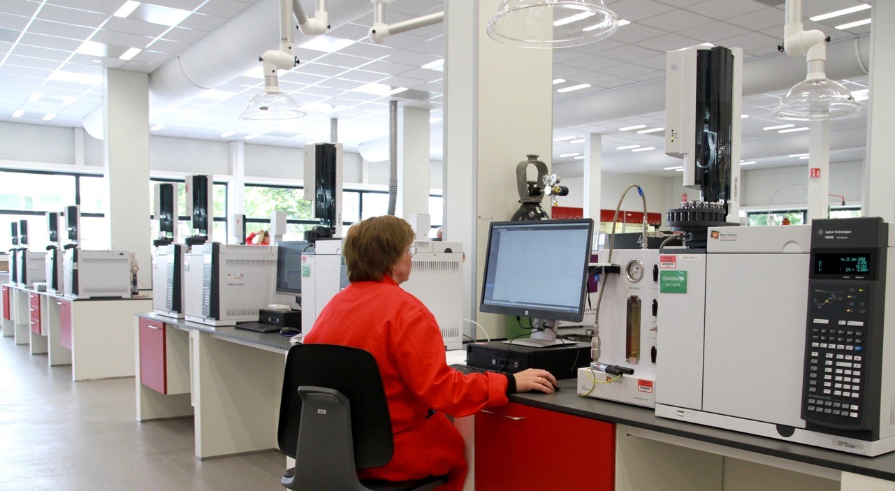 Vliegende start AmSpec met kant-en-klare GC-applicaties - FHI ...